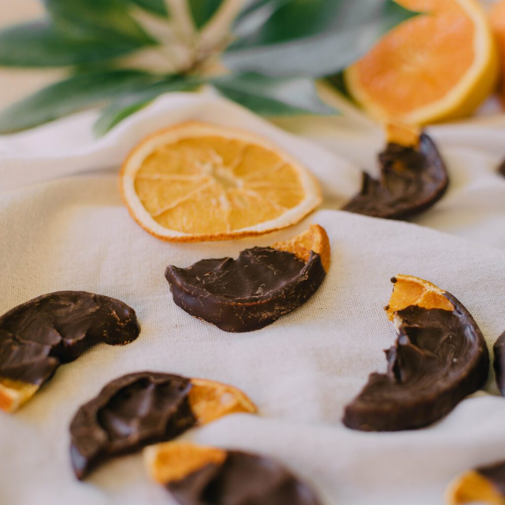 NARANJITAS BAÑADAS EN CHOCOLATE SIN AZUCAR X50GR- QUEEN – Queen Energía ...